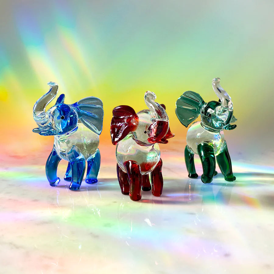 Borosilicate Elephant – Museum of Glass