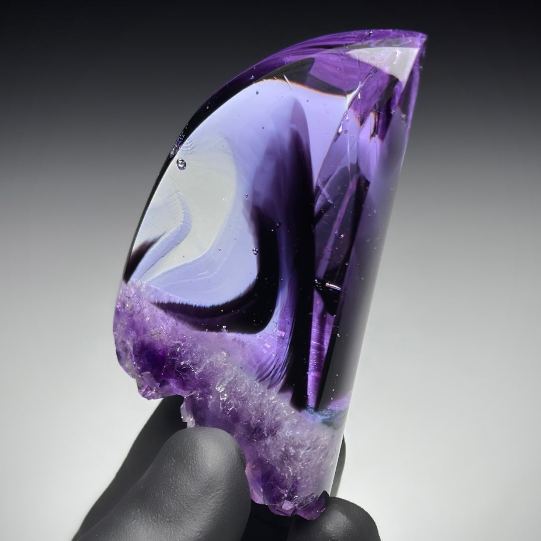 Amethyst Pocket Sculpture – Museum of Glass