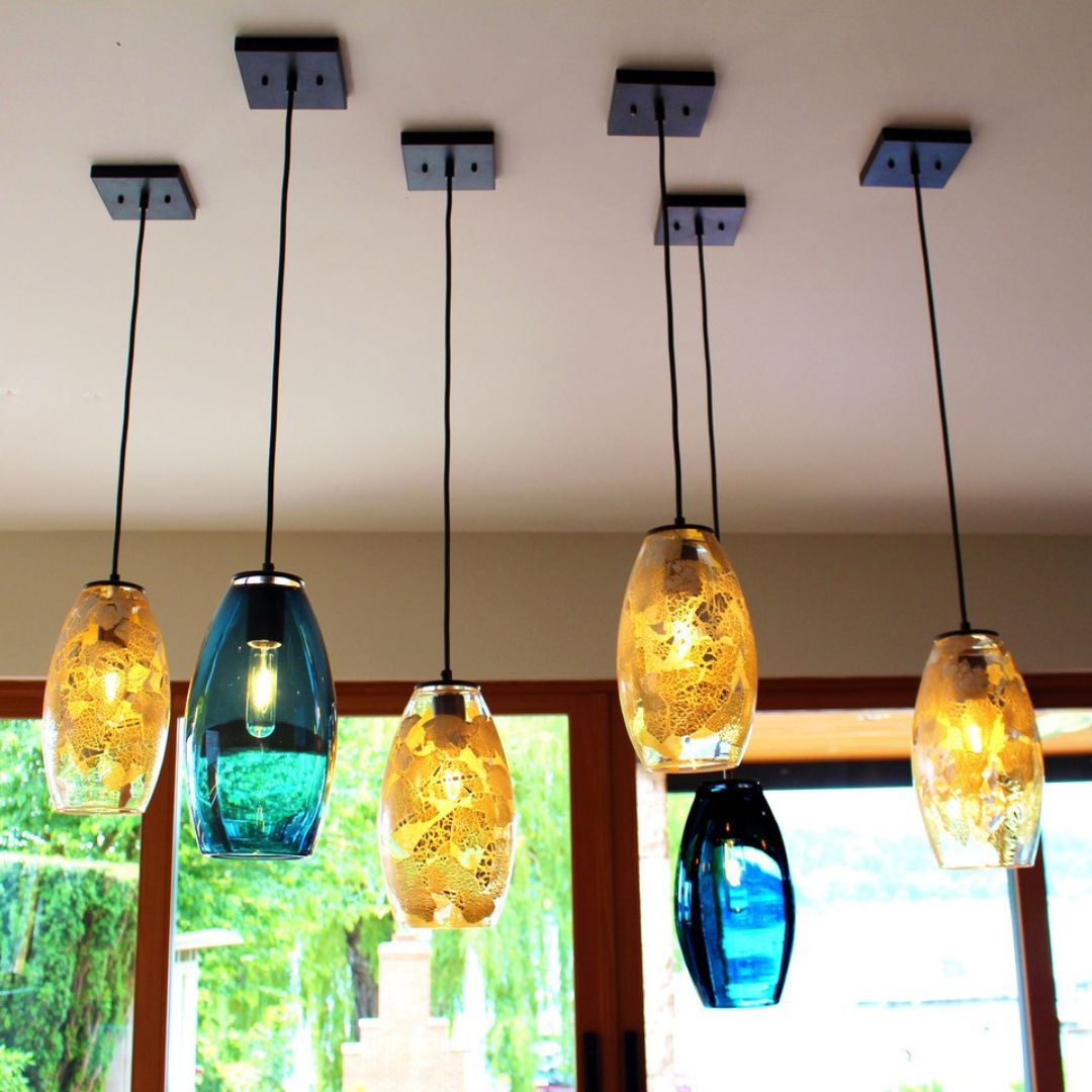 LUMi Pendant - Elettra Peacock Blue w/ 24K Gold Leaf – Museum of Glass